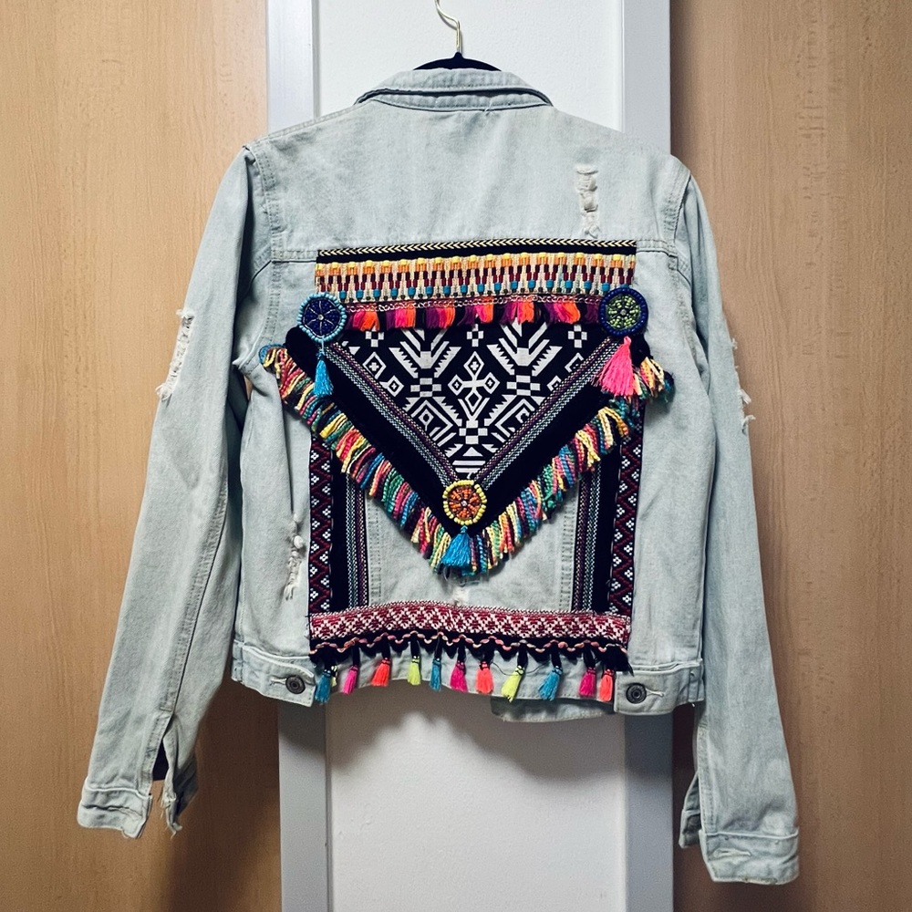 Vintage Distressed Festival Jean Jacket- Aztec/Southw… - Gem